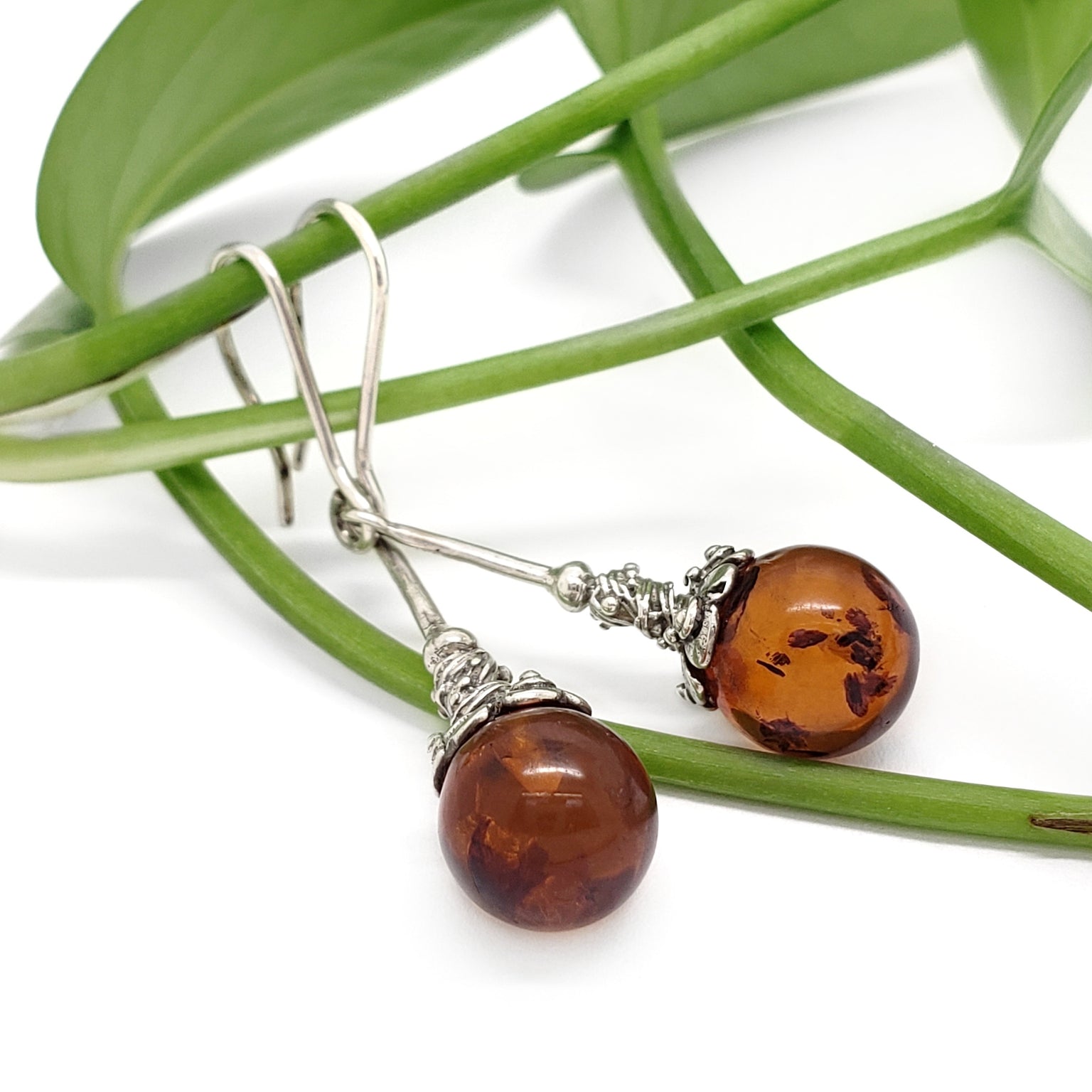 Vintage Style jewellery custom designed by Era Design Vancouver.